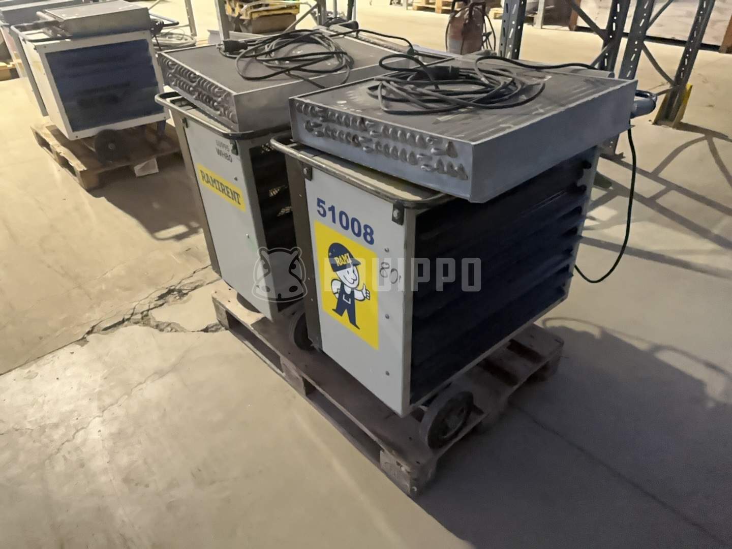 Pallet pallet 6 Used Small Equipment for Sale in Auction | Equippo