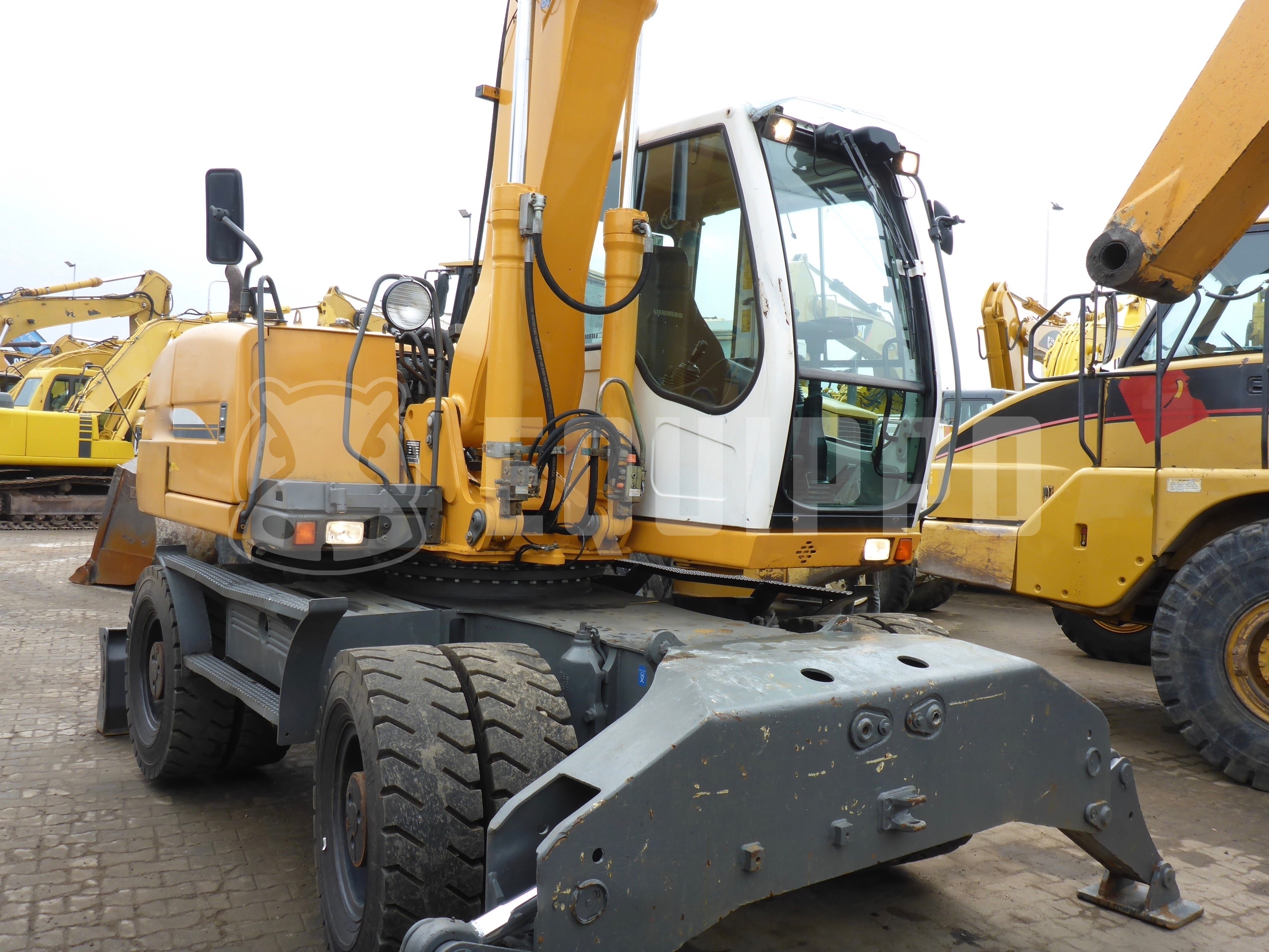 Liebherr A316 Litronic Used Material Handling Excavator for sale ...